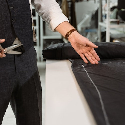 Custom Bespoke Suits in New York | Order Online Today – Uomo Attire