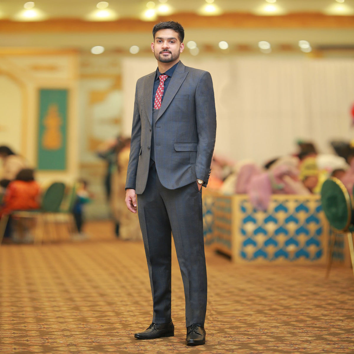 Luxury Italian Three-Piece Checkered Suit with Double-Breasted Waistco ...